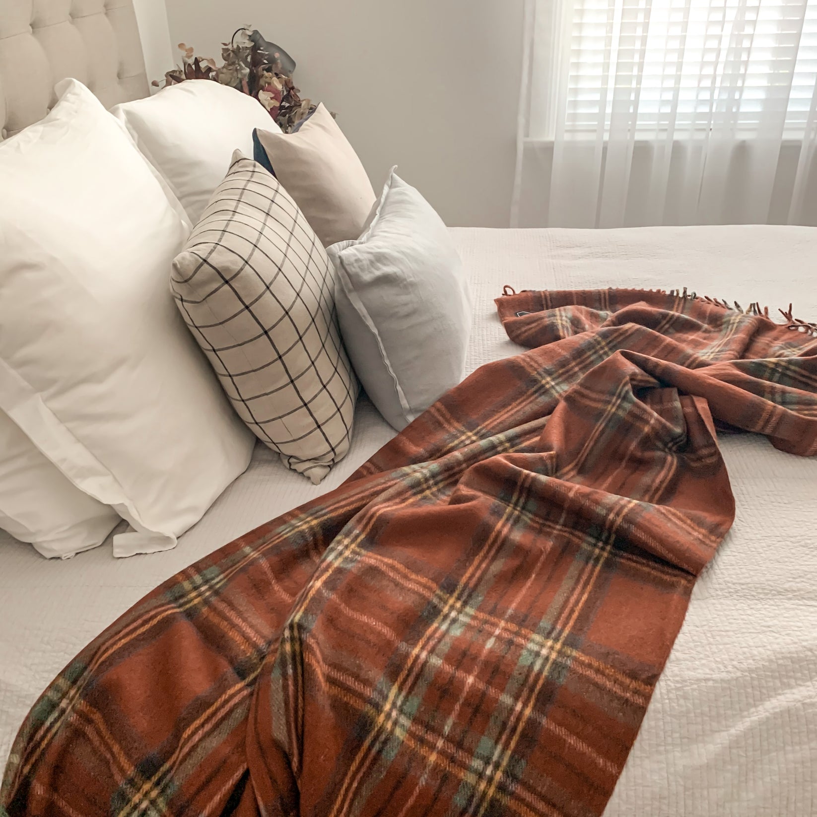 Stewart Royal Antique - Recycled Wool Blend Scottish Tartan Blanket ...